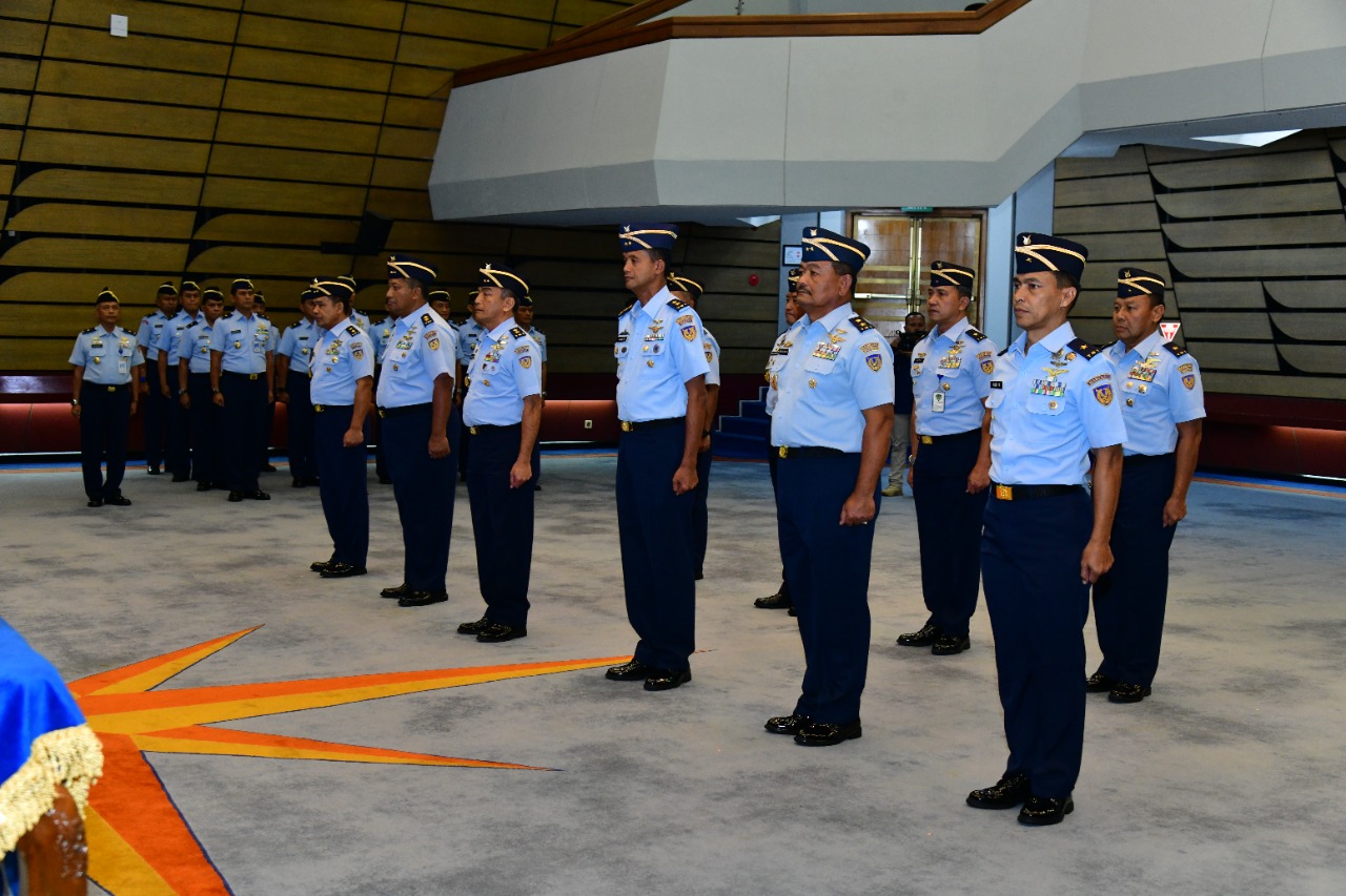 Pimpin Sertijab 5 Jabatan Strategis TNI AU, KSAU Lantik Marsda TNI Age ...